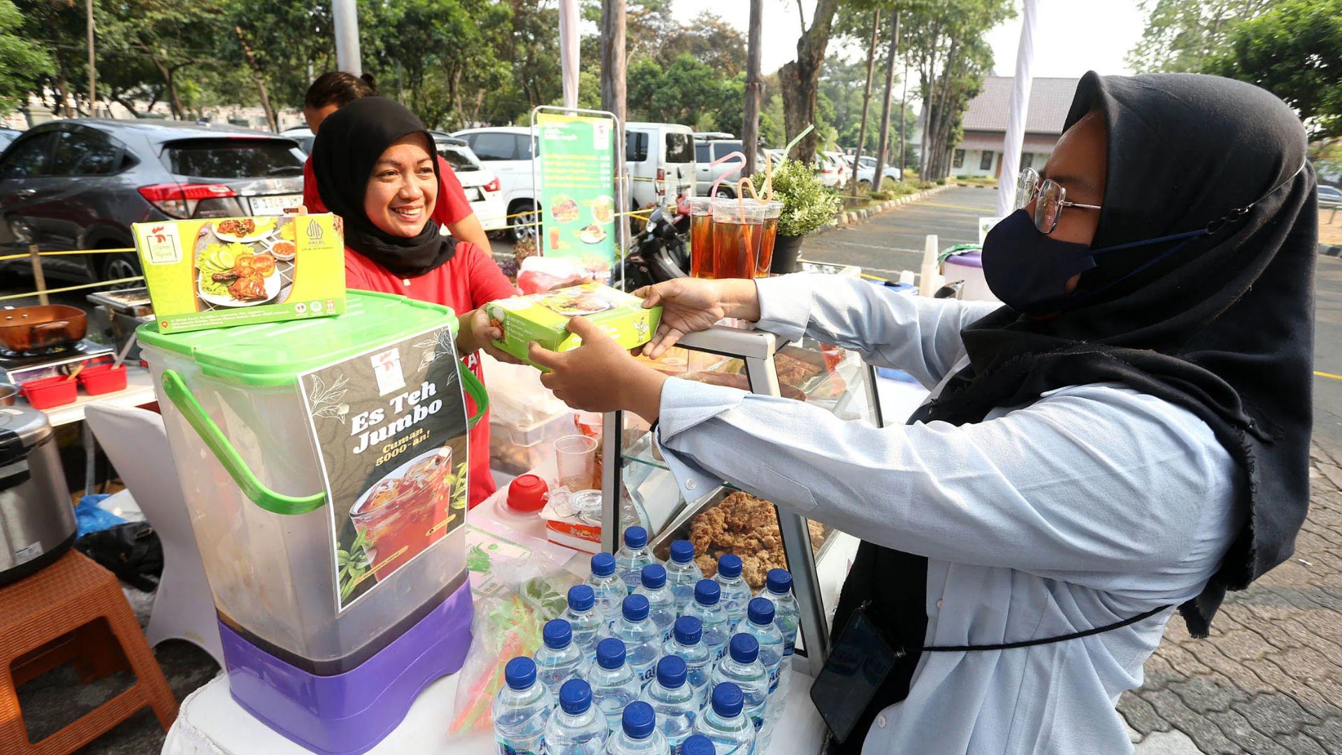 5 Strategi Jitu UMKM Bertahan di Pasar Kompetitif - GETI Media