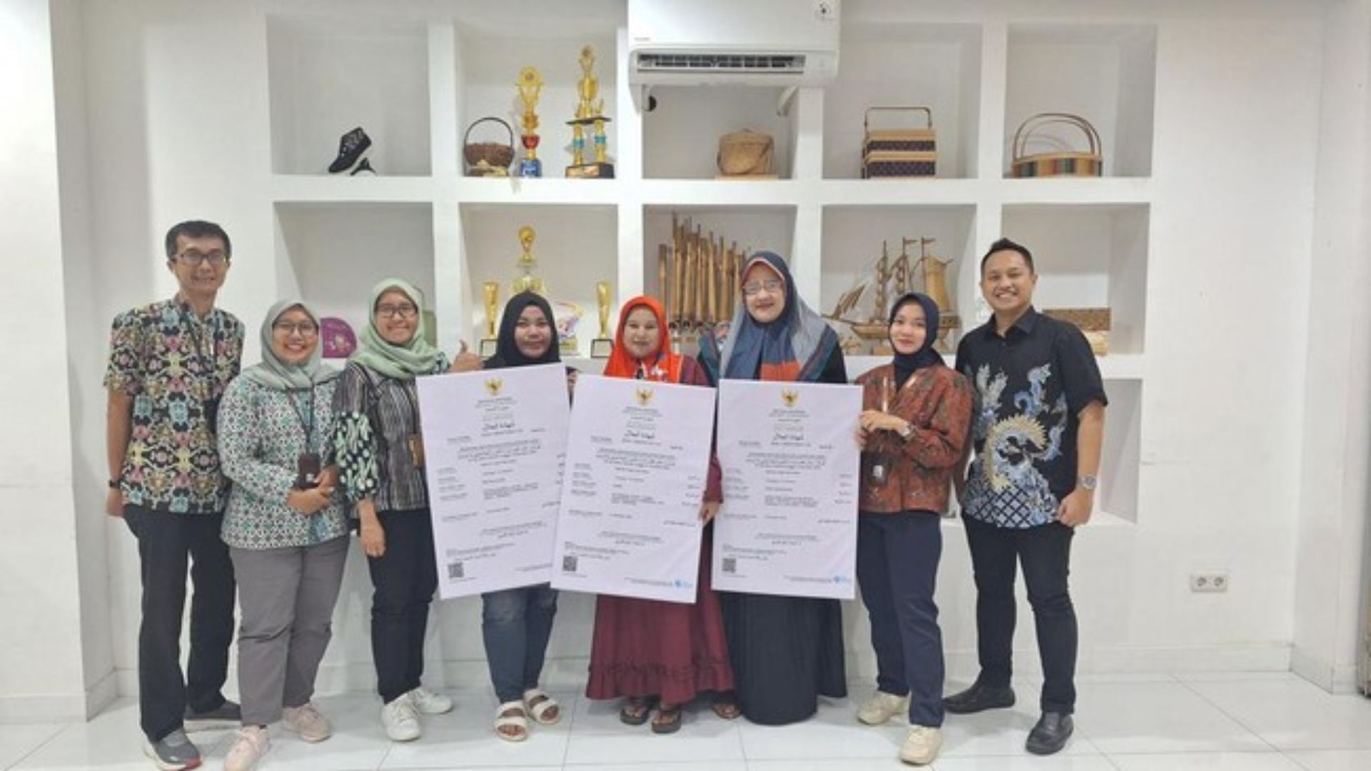 PNM dan MES Bantu UMKM Dapat Sertifikat Halal Gratis! - GETI Media