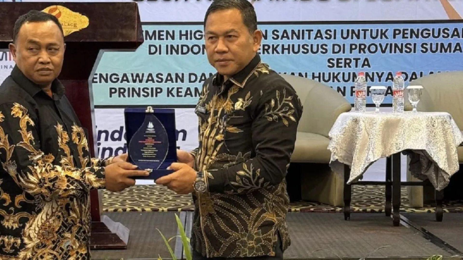 Sertifikasi Depot Air Minum, Ini yang Harus Kamu Tahu! - GETI Media Sertifikasi Depot Air Minum, Ini yang Harus Kamu Tahu! - GETI Media