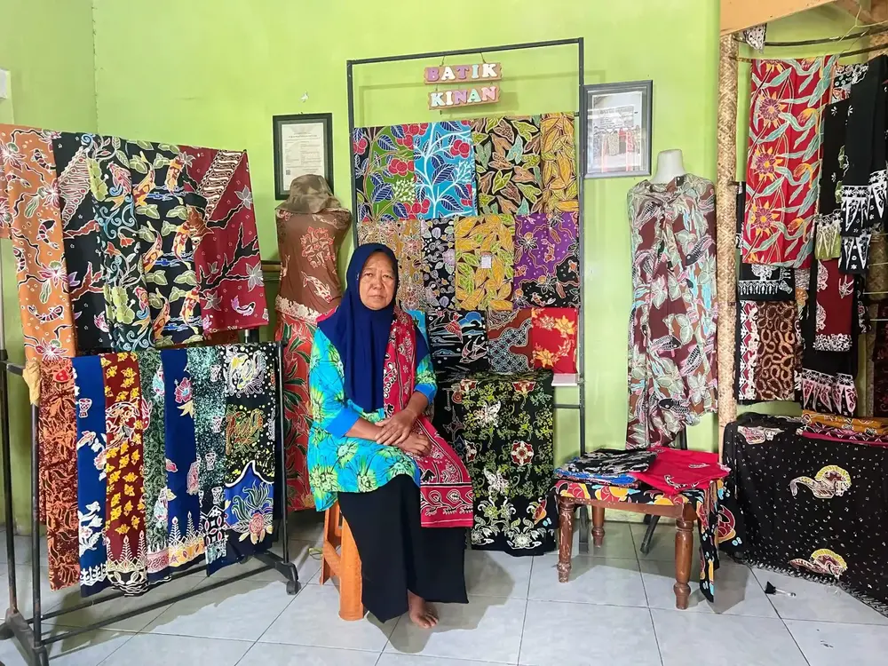 UMKM Batik Kinan Blitar Produk Lokal dengan Pewarna Alami - GETI Media