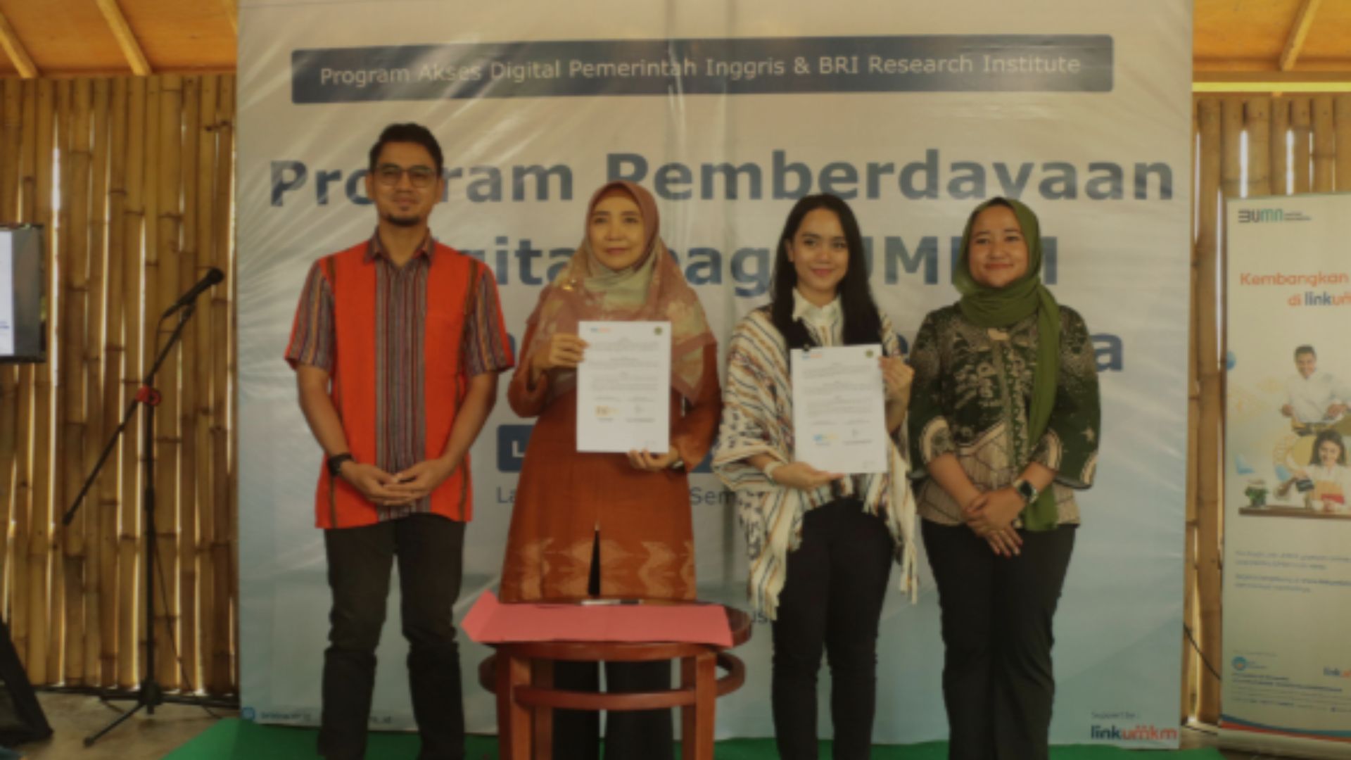 UMKM Muda dan Perempuan Dapat Pelatihan Digital Melalui “Pojok Digital” - GETI Media