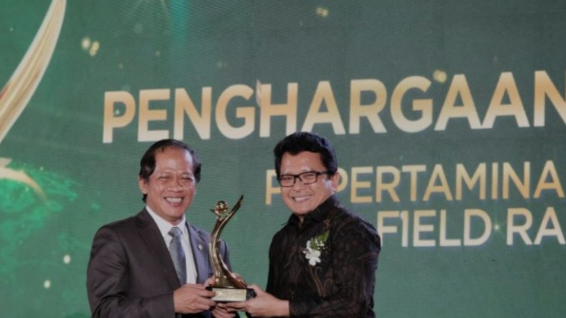 Inovasi Ramah Lingkungan PHR Zona Rokan Dapat Penghargaan PROPER Hijau ...