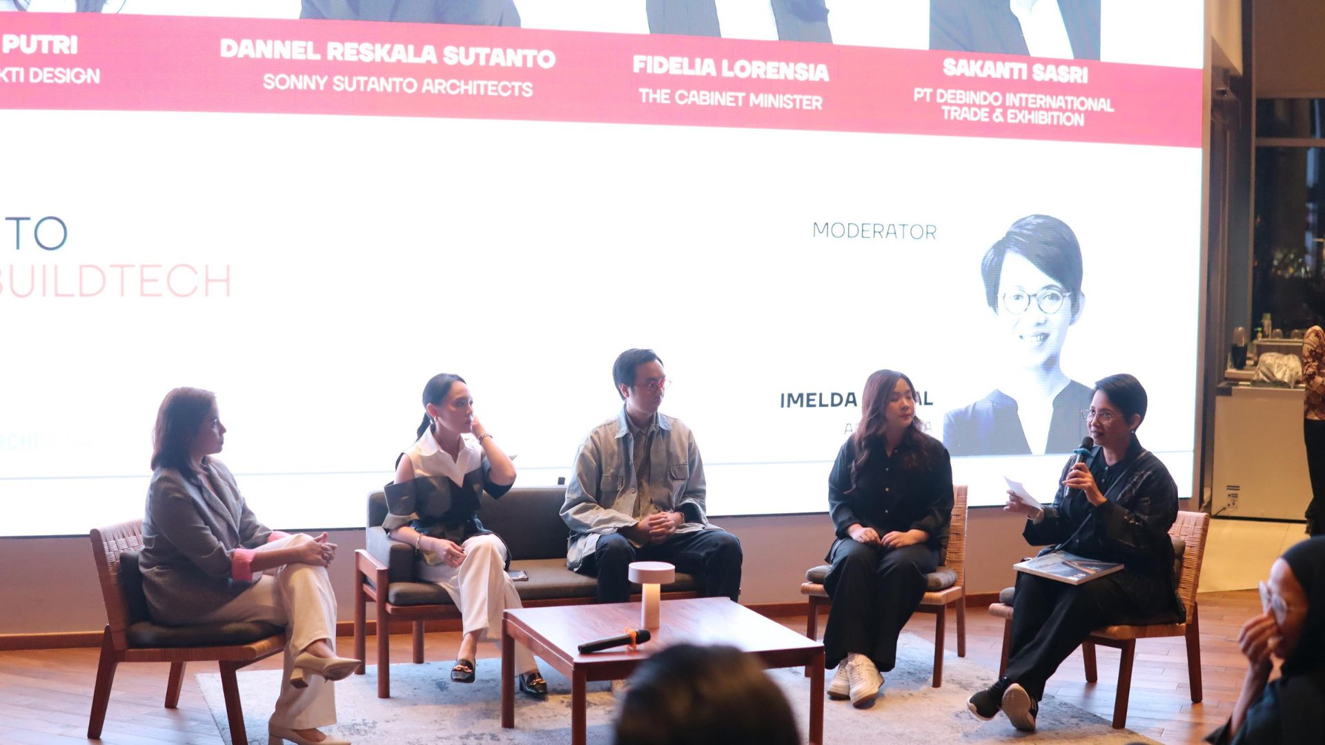 Booth Interaktif dan Artistik Jadi Sorotan IndoBuildTech Expo 2025 ...