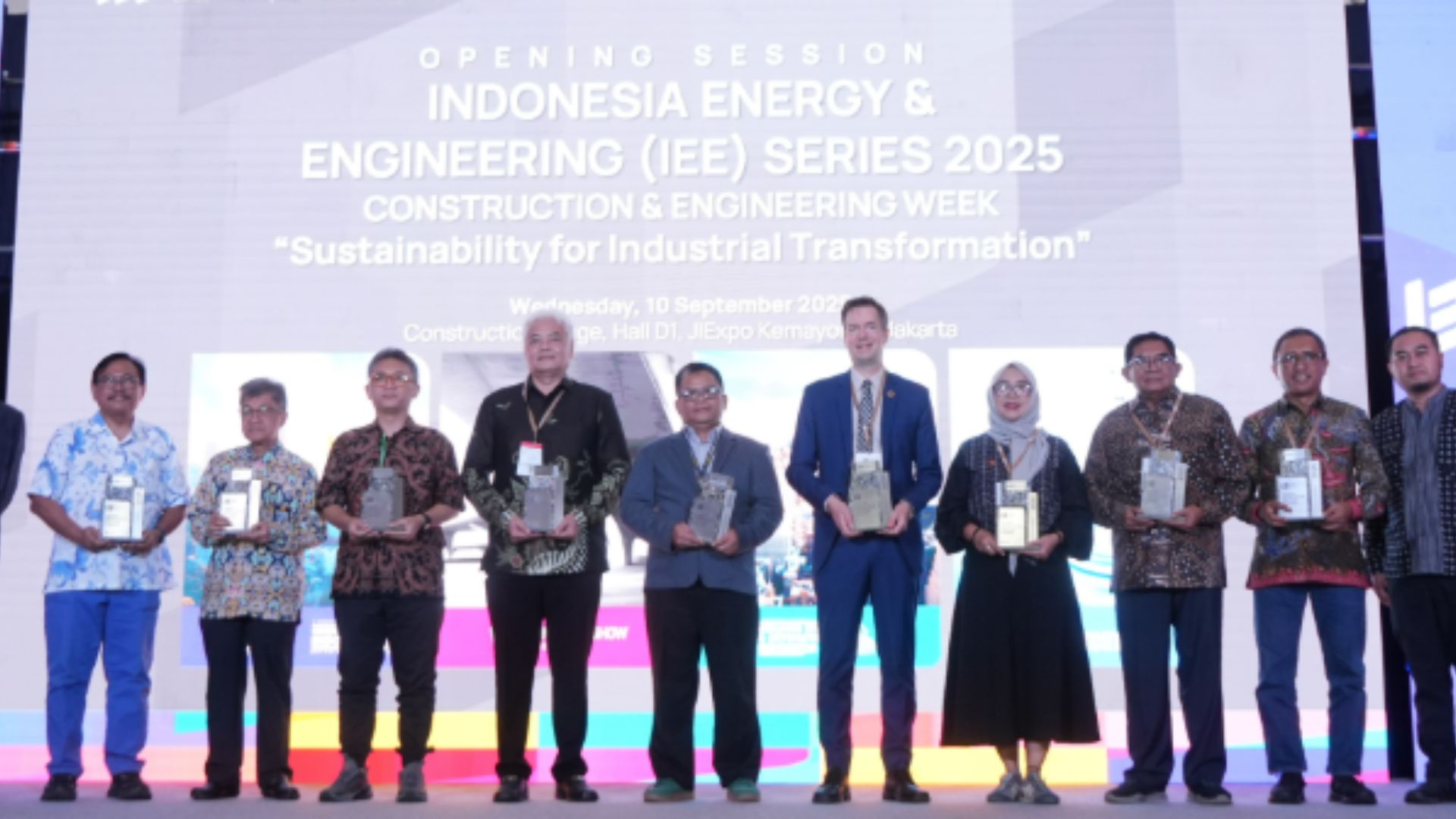 Lebih dari 600 Perusahaan Hadirkan Teknologi Ramah Lingkungan di IEE ...